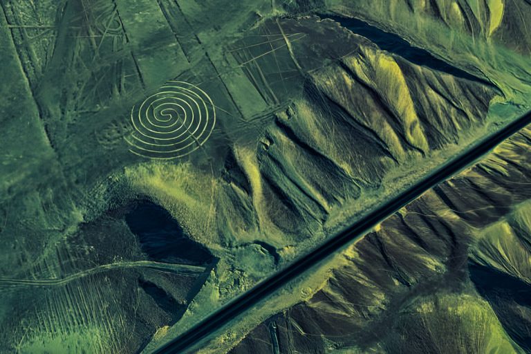 The magical Nazca Lines tour: a journey to the past ⏳
